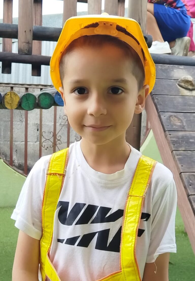 Dariel Mena - Pura Vida